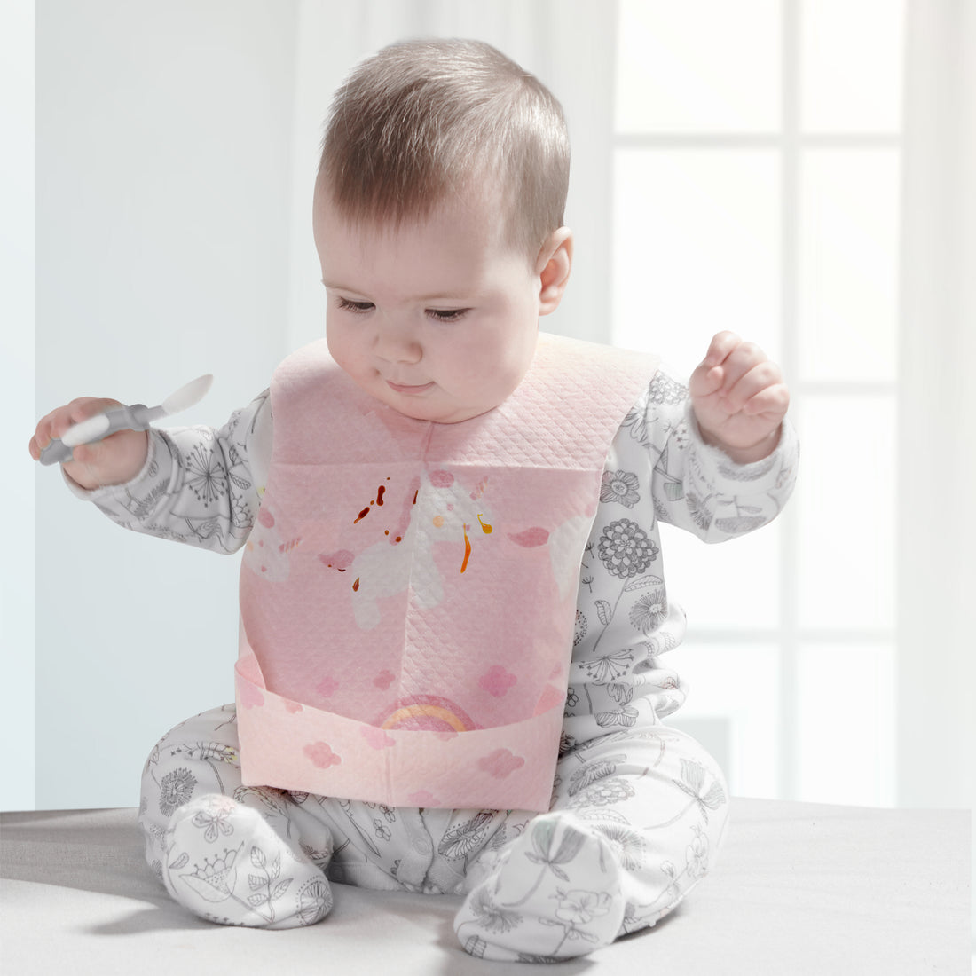 Sunveno 20 Pcs Disposable Baby Bibs – SUNVENO